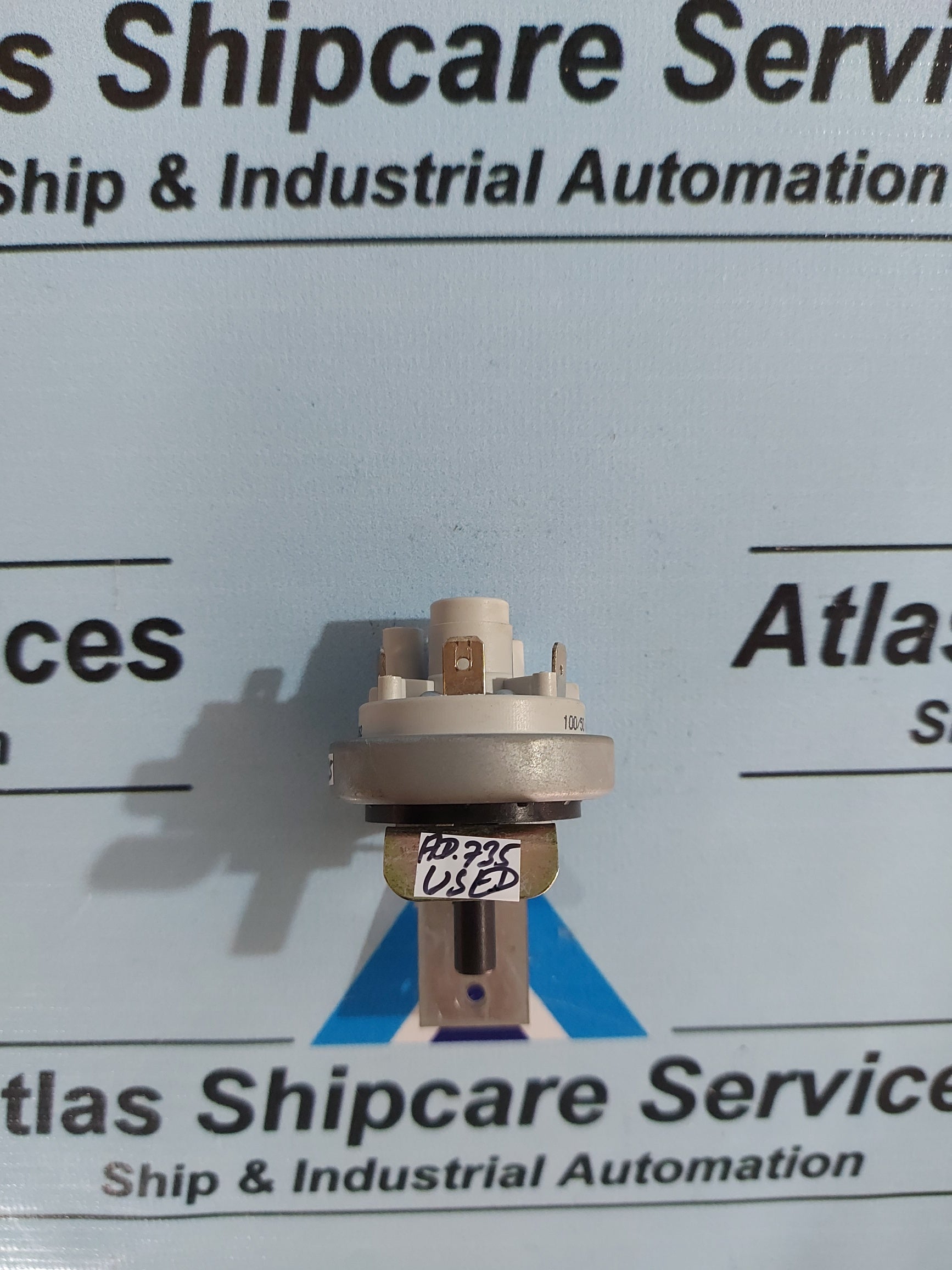SIEMENS C79302Z1210A2 PRESSURE SWITCH – Atlas Shipcare Services